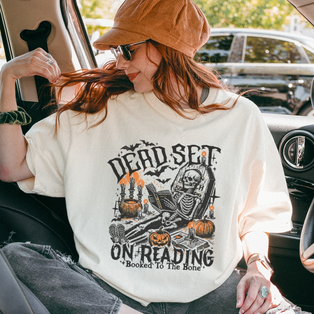 Dead Set on Reading Comfort Colors T-shirt – Cozy Books Corner